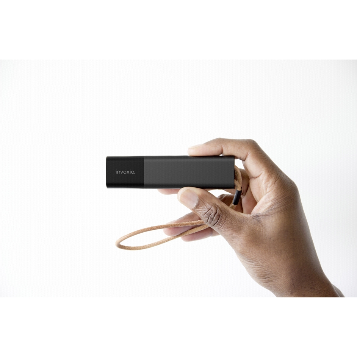 Invoxia GPS Tracker Pro - Laite ja ajoneuvopaikannin ...