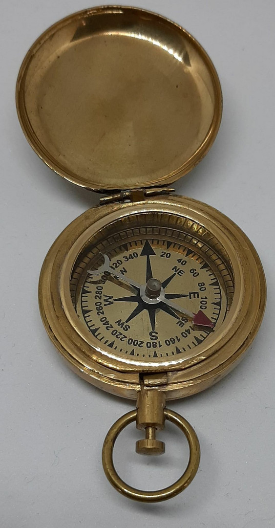 Kompassi messinki - Valkoisen Noidan Puoti