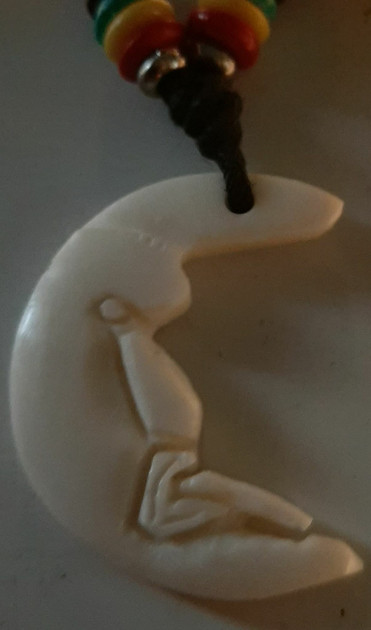 Kuu + nahkanauha /vastaava nauha - Valkoisen Noidan Puoti